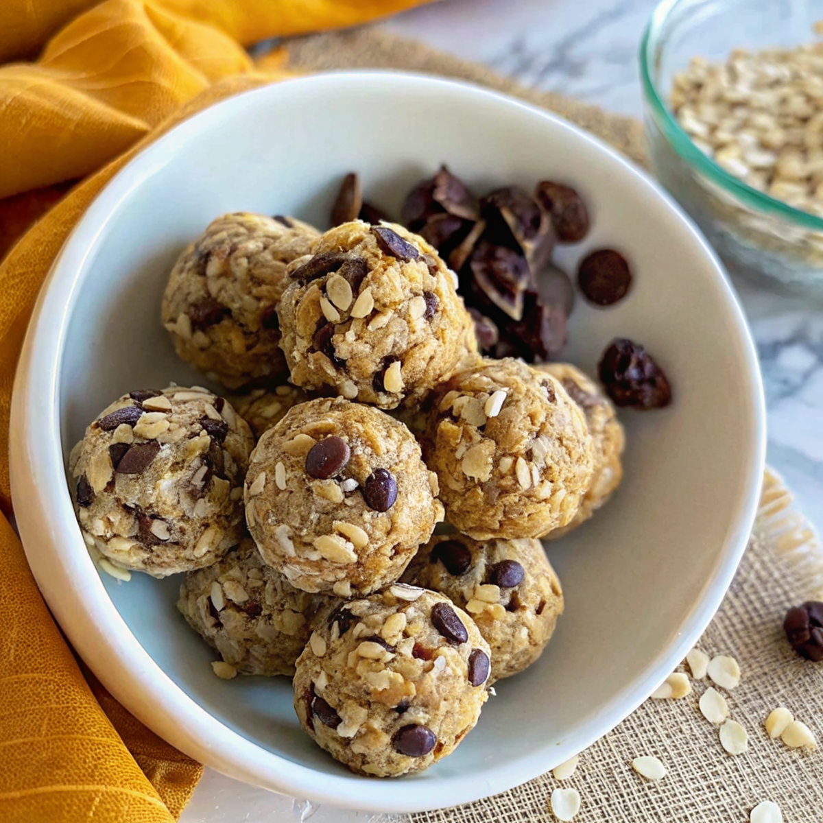 No-Bake Peanut Butter Oatmeal Energy Balls Recipe - Erin Recipes